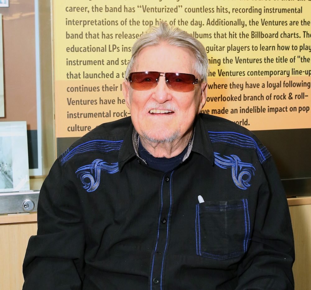 Le co-fondateur et guitariste de The Ventures, Don Wilson, est mort à ...