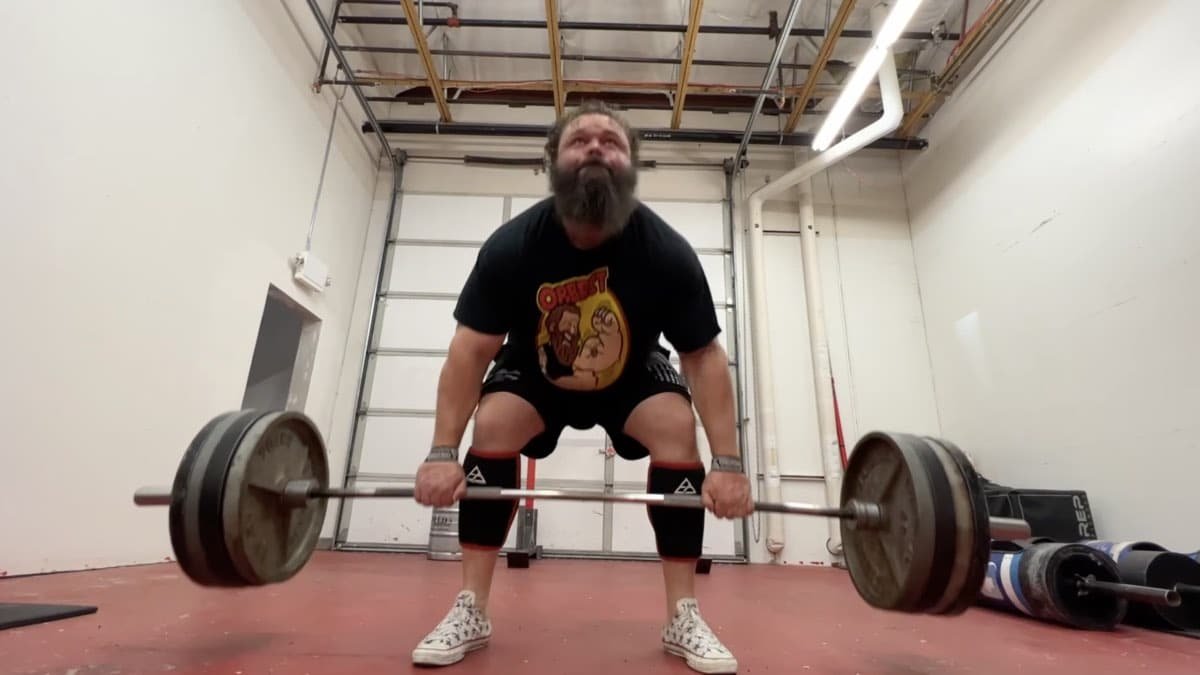 Découvrez les 3 conseils de Strongman Robert Oberst pour un meilleur soulevé de terre - Trendy Daddy