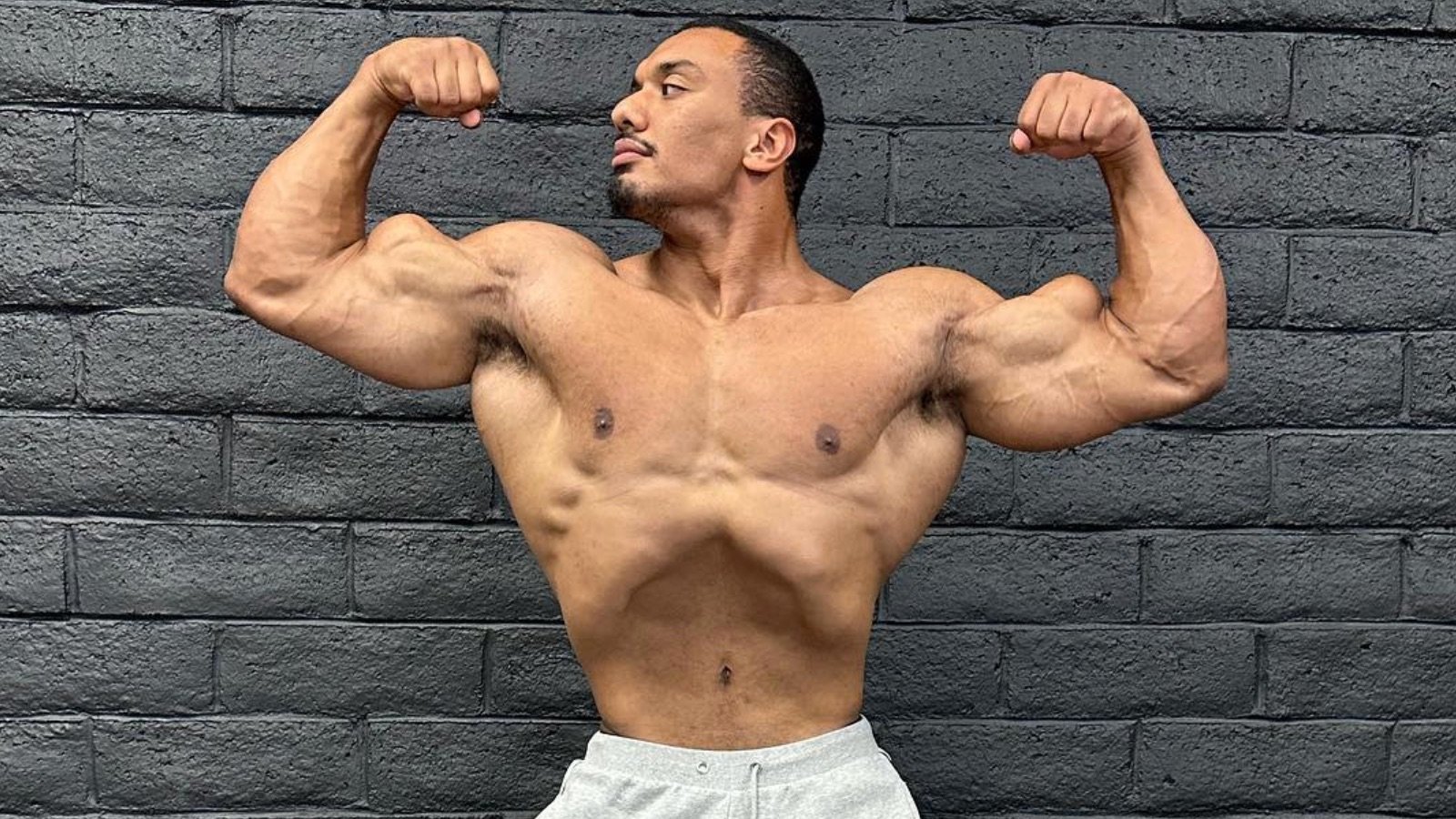 Larry Wheels taquine la transformation déchirée pour la division ...